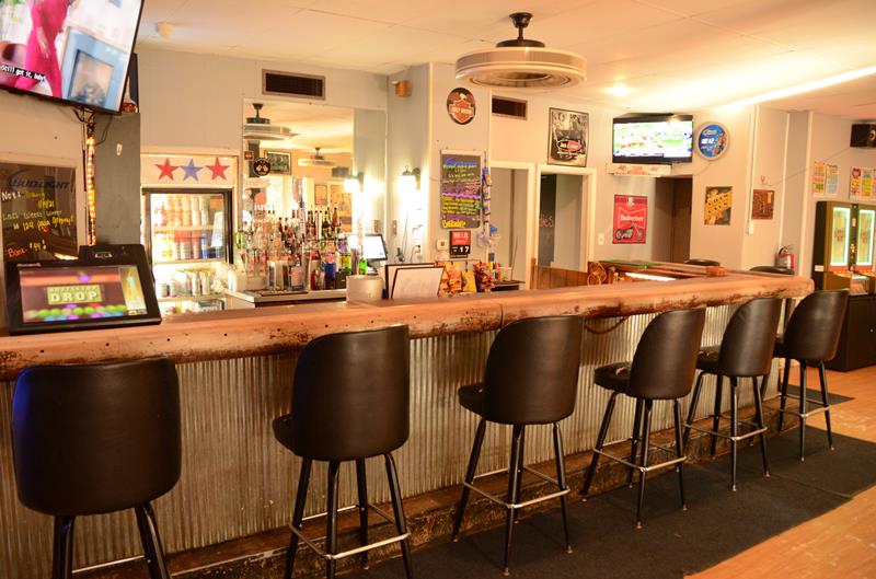 Benny's Bar & Grill - Batesville, IN